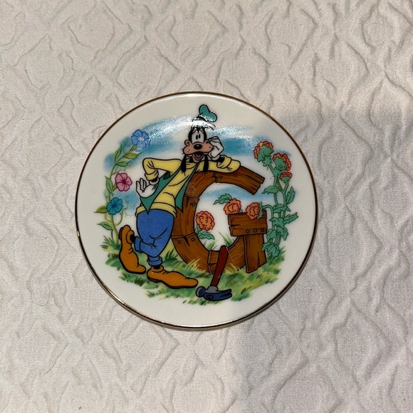 Disney | Accents | The Disney Collection Alphabet Collector Mini Plates ...